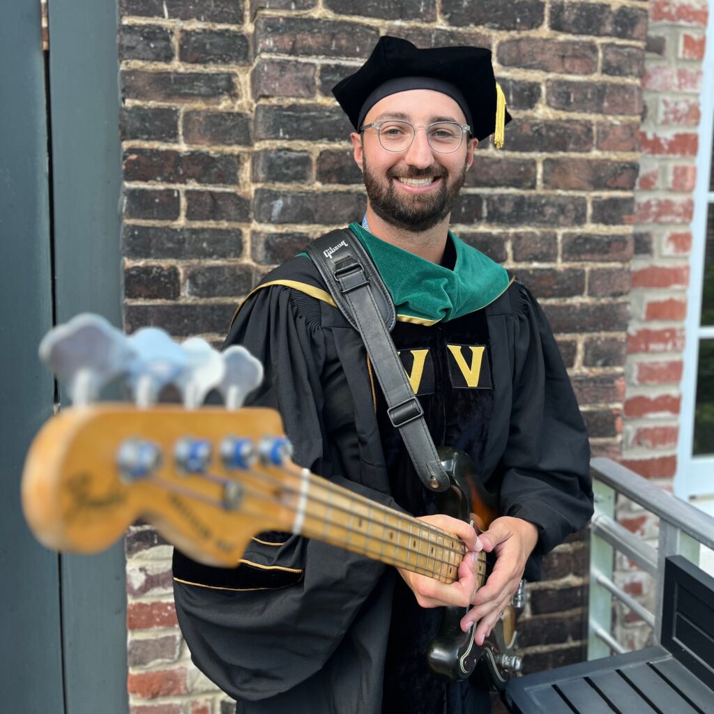 Accolade Corner and Class Notes | Basic Sciences | Vanderbilt University